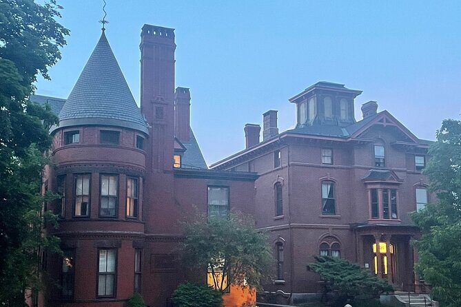 Walk With Ghosts in Portland - Practical Details & Tips