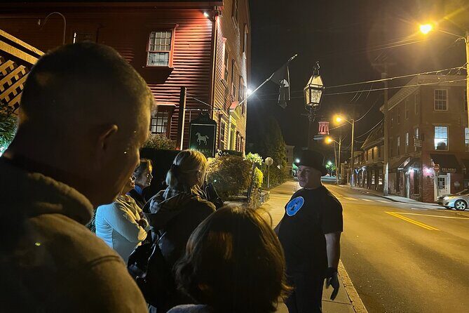 Walking Ghost Tour Through Newport RI - The Charm of Newport: An Ideal Setting for a Ghost Tour