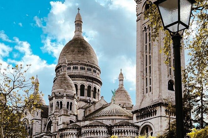 Walking Tour in Montmartre with a guide - The Itinerary – What You’ll Actually See and Experience