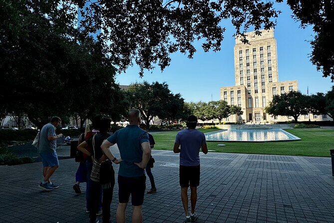 Walking Tour of Houston: History, Architecture, Street Art - Value and Considerations