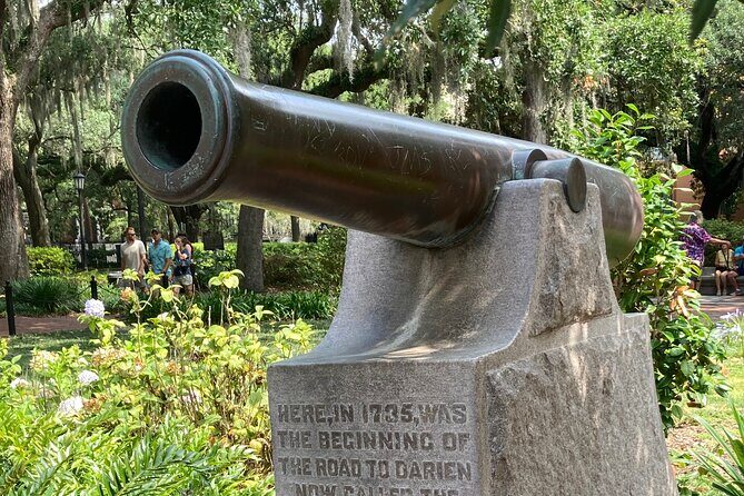 Walking Tour of Savannah's Must-See Sights - Detailed Itinerary Breakdown