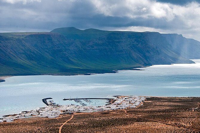 Walking Tour through La Corona Volcano and Famara Cliff - What Travelers Are Saying