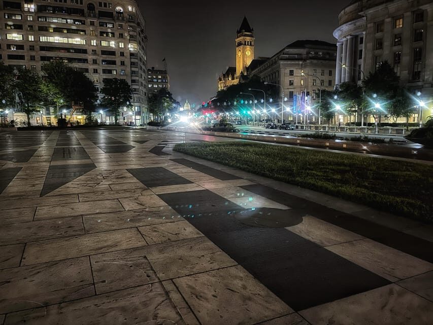 Washington DC: Customizable Private Charter - Exploring the Landmarks and Museums