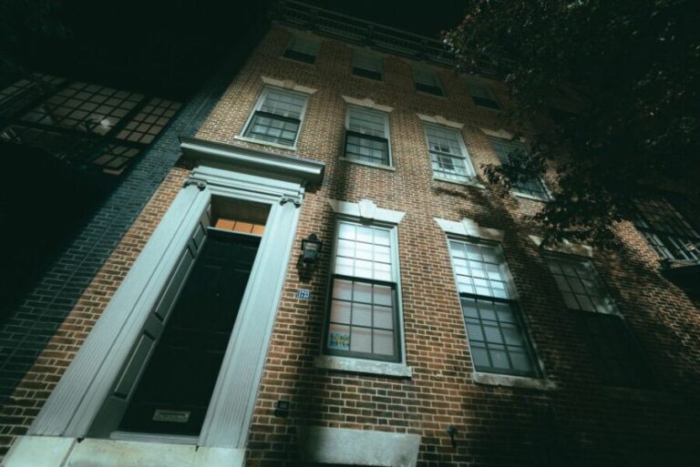 Washington, DC: Ghosts and Spirits Haunted Walking Tour - What It Means for You