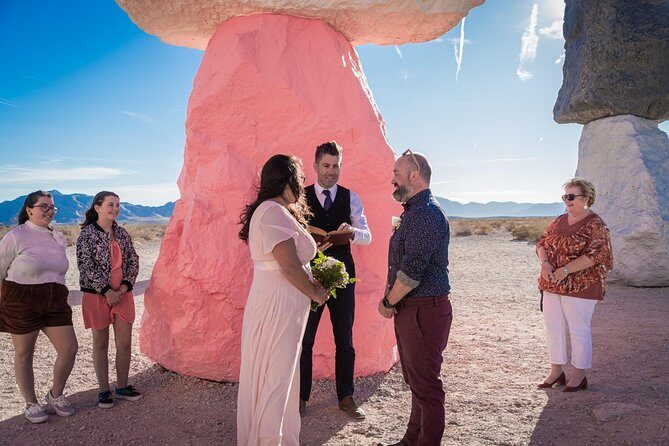 Wedding in French at 7 Magic Mountains - The Location: Seven Magic Mountains