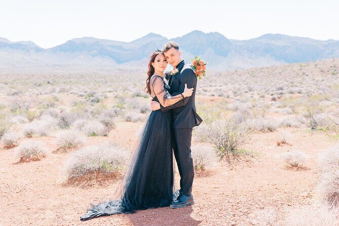 Wedding in French at Valley of Fire - Whats Included and Whats Not