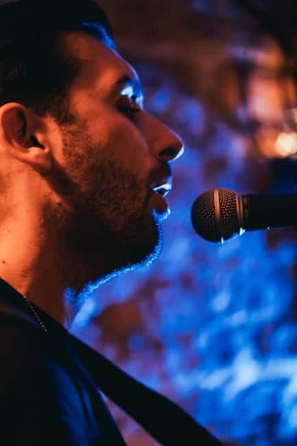 Wednesday Night Live Music with Cocktails - The Value of the Experience