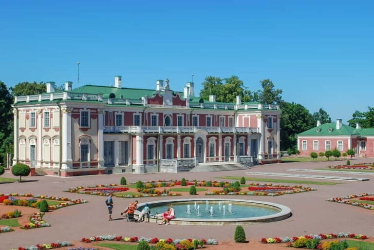 Welcome to Tallinn: Private Walking Tour with a Local - Why This Tour Offers Great Value