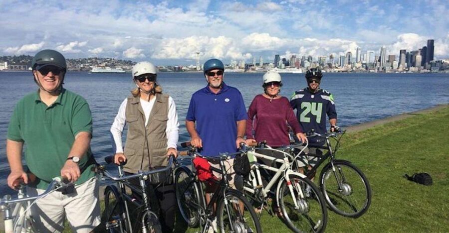 West Seattle: Bike Tour standard or electric - The Guides and Reviews: Trusted Expertise and Enthusiasm