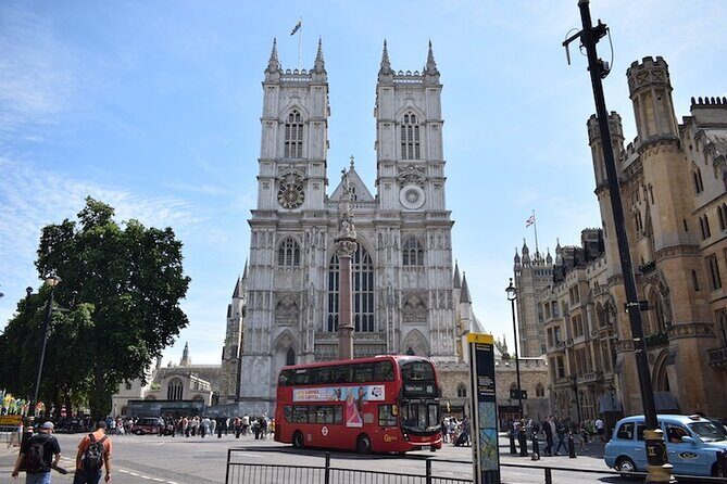 Westminster: Royal London 3-Hour Private Guided Walking Tour - The Itinerary: A Closer Look at Each Stop