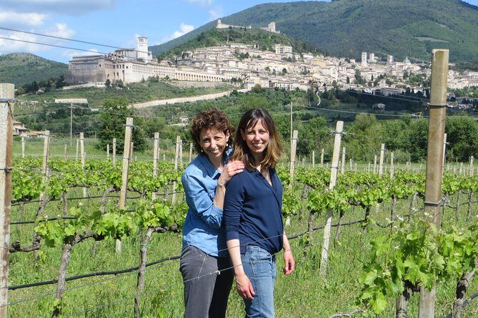 Wine tasting and walk in the Vineyard of Assisi - Who Will Love This Tour