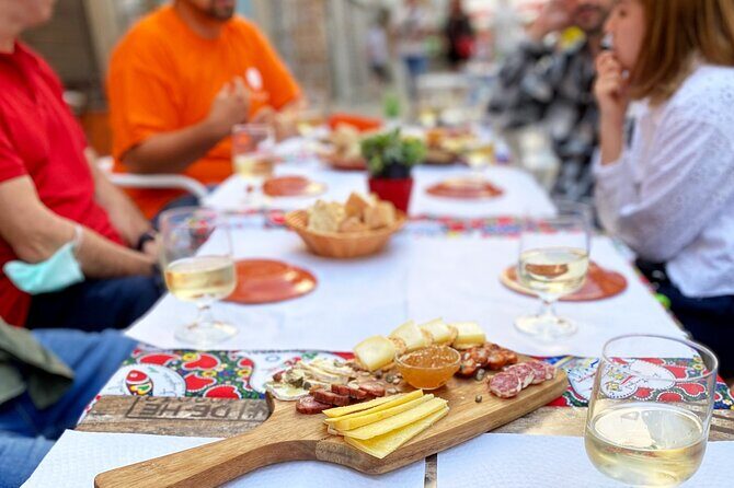 Wine Tasting with Tapas Walking Tour in Porto - Practical Details: What You Should Know