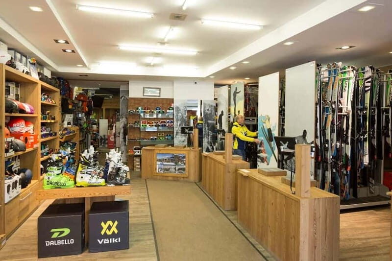 Winter Equipment Rental - Maison Clataud Sestriere "AL BARACHIN" - What to Expect on Your Rental Day