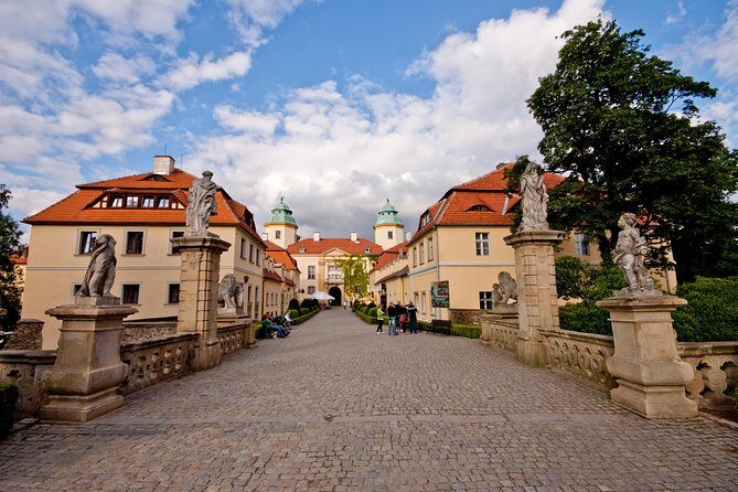 Wroclaw To Ksiaz Castle and Church of Peace in Swidnica - half day tour - Diving into the Itinerary