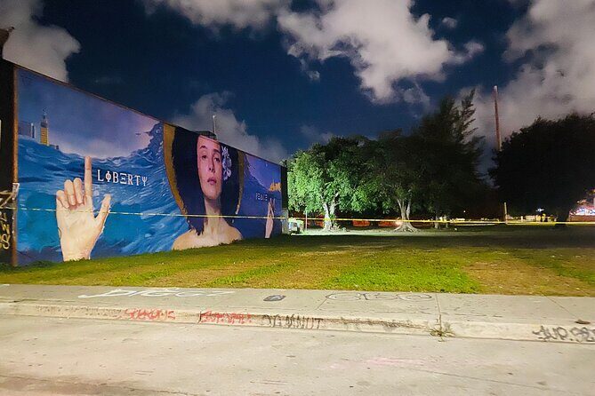 Wynwood Graffiti Golf Cart Tour After Dark - The Itinerary: What Are the Highlights?