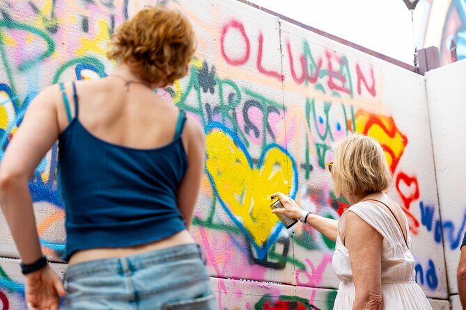 Wynwood Walls Admission with Freestyle - An In-Depth Look at the Wynwood Experience