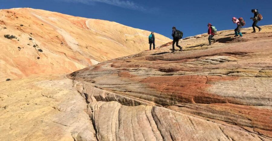 Yellow Rock, Utah: Advanced Hiking Tour - A Detailed Exploration of the Tour