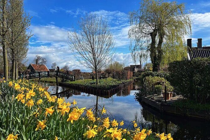 Zaanse Schans and Giethoorn Unique Day Trip with Boat Cruise - Value and Price: Does It Hold Up?