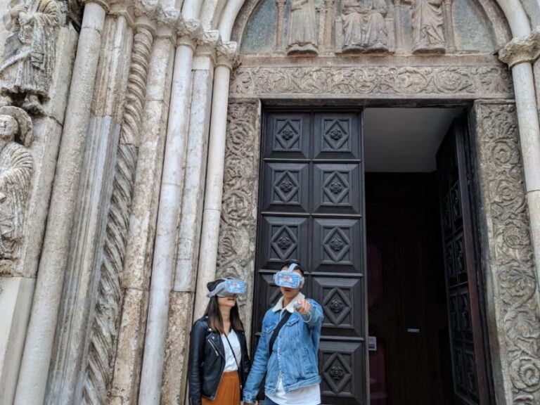 Zadar: Virtual Reality Guided History Walking Tour - Throughtful Integration of Technology and History