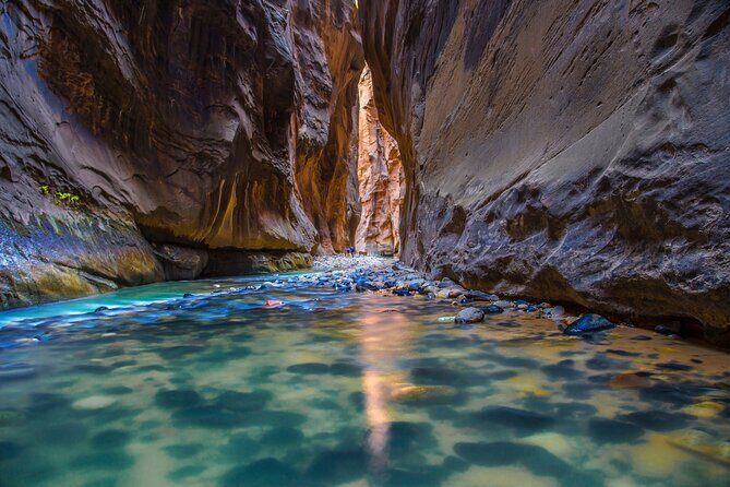 Zion National Park Day Trip from Las Vegas - Itinerary Breakdown: From Vegas to Zions Scenic Highlights
