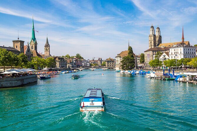 Zurich Small-Group Walking Tour Including a Lake Cruise - Detailed Breakdown of the Itinerary