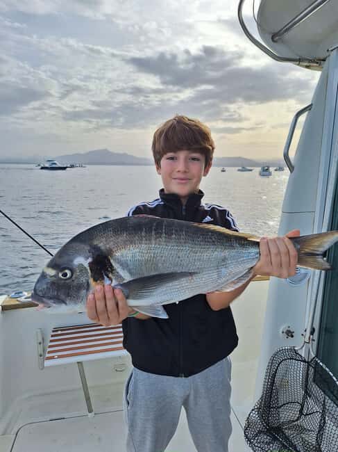 4-hour FISHING trip on a BOAT departing from Hondarribia - The Sum Up