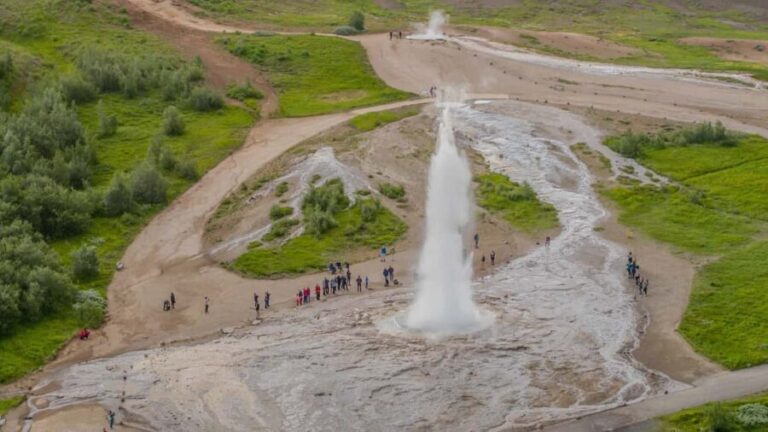 7-Day Small Group Journey Around Iceland - What Sets This Tour Apart