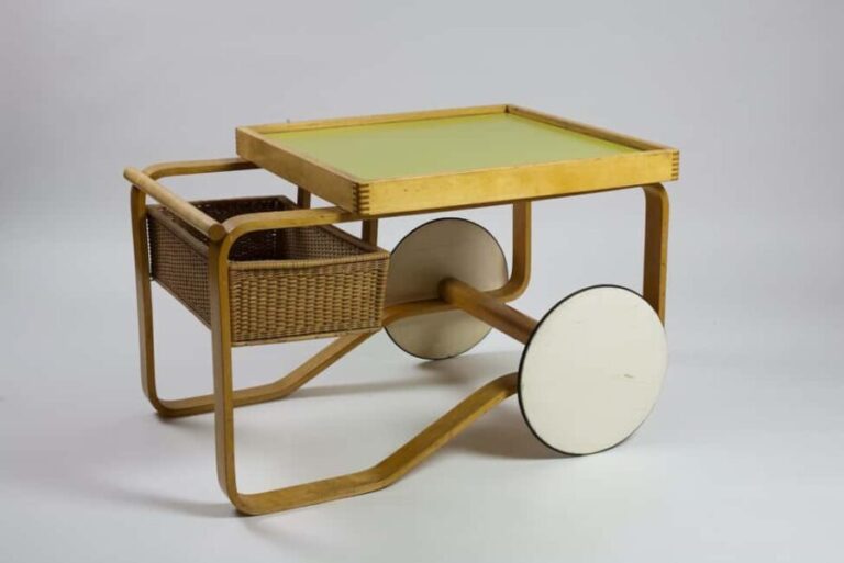 Aino and Alvar Aalto Exhibition Entry Ticket - Who Will Really Appreciate This Tour?