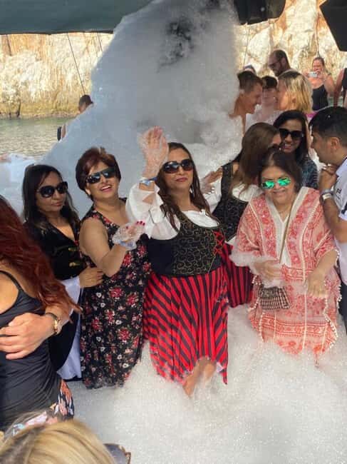 Alanya Pirate Boat: Lunch, Disco & Foam Party Included - Why This Tour Offers Value