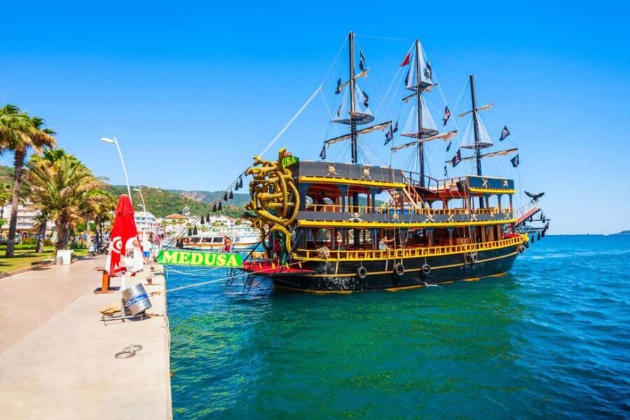 Alanya: Pirate Boat with Foam Party incl. Lunch & Drinks - Authentic Traveler Perspectives