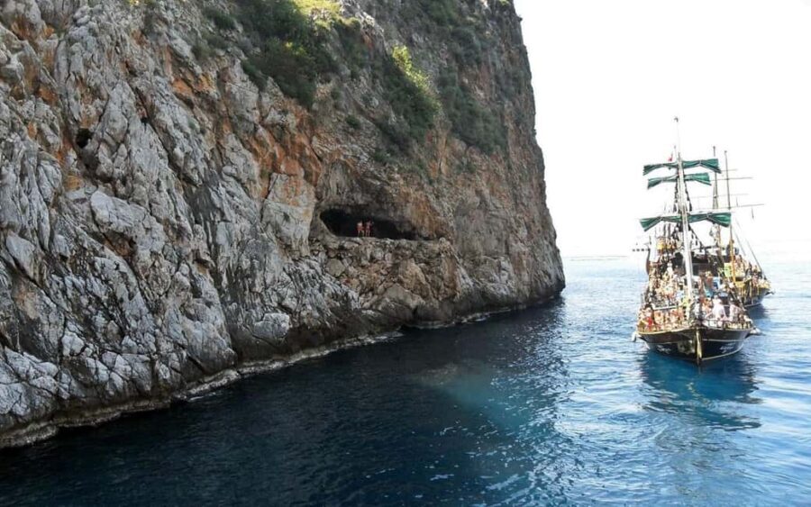 Alanya: Relaxing Boat Tour w/ Lunch, Without Foam Loud Music - Who Will Love This Tour