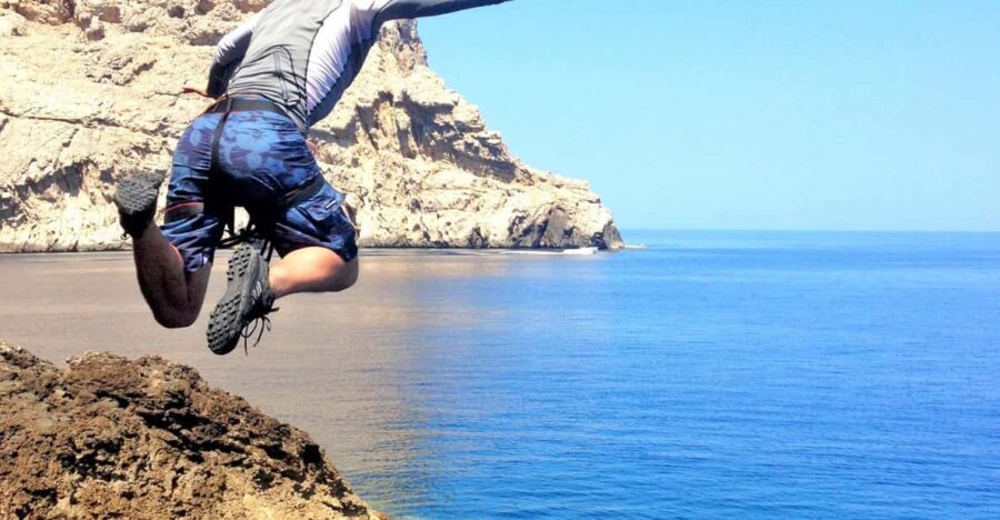 Alcudia: Coasteering Cliff Jumping - What’s Included and What’s Not