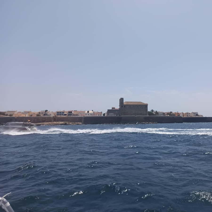 Alicante/Torrevieja: Excursion to Tabarca by ferry, Santa Pola, and Laguna Rosa - The Practicalities and Tips