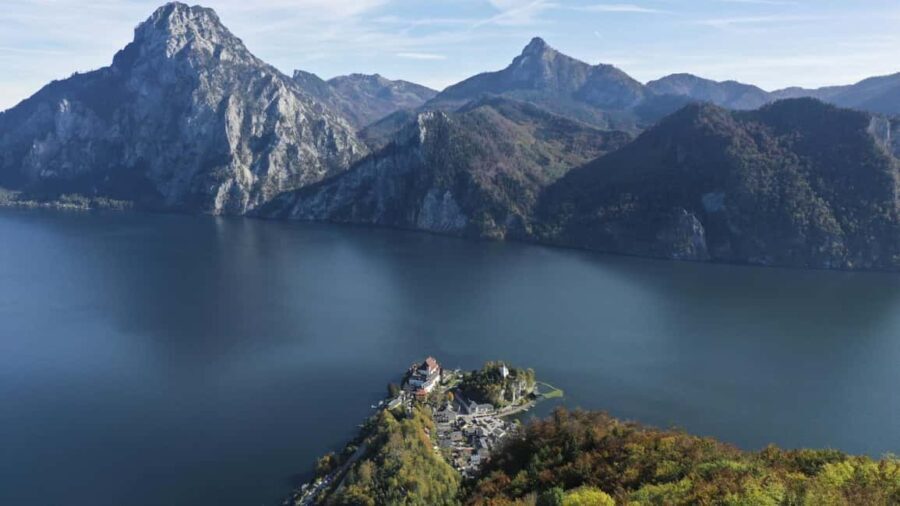 Alpine Beauty & Fairytale Towns: Hallstatt & Salzburg Tour - Authentic Experiences and Traveller Reviews