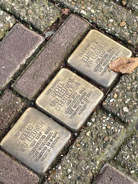 Amsterdam: Anne Frank's Last Walk & Visit Anne's House in VR - Assessing Value: Is It Worth It?