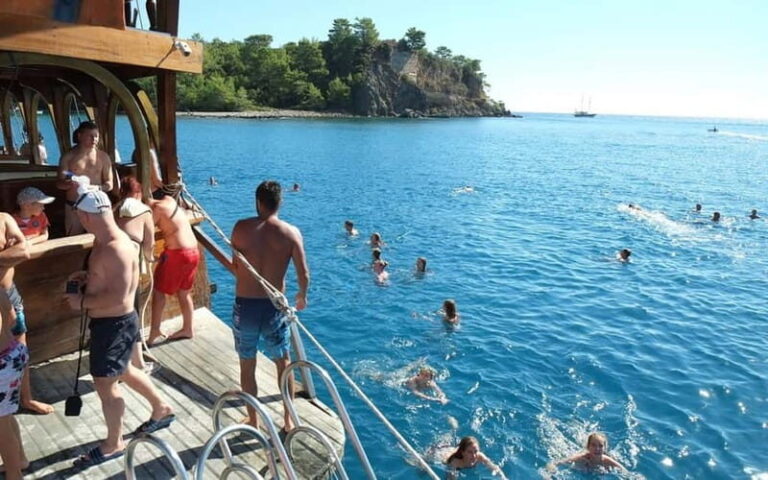 Antalya Pirate Boat Trip with Lunch, Swimming & Foam Party - Who Will Love This Tour?