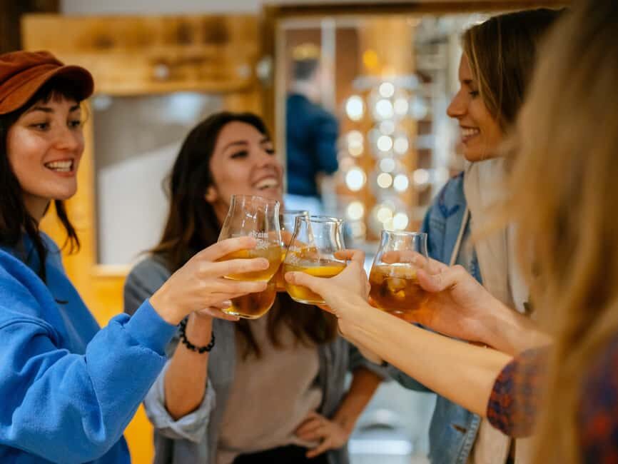 Aschheim: Distillery Tour with Tasting and Buffet - Who Should Consider This Tour?