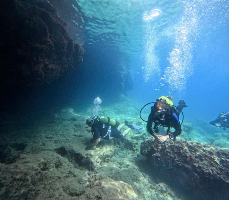 Athens: Single or Double Scuba diving for certified divers - Who Should Consider This Tour?