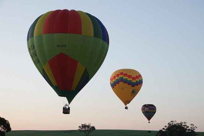 Avon Valley Hot Air Balloon Flight with Breakfast - Landing & Breakfast