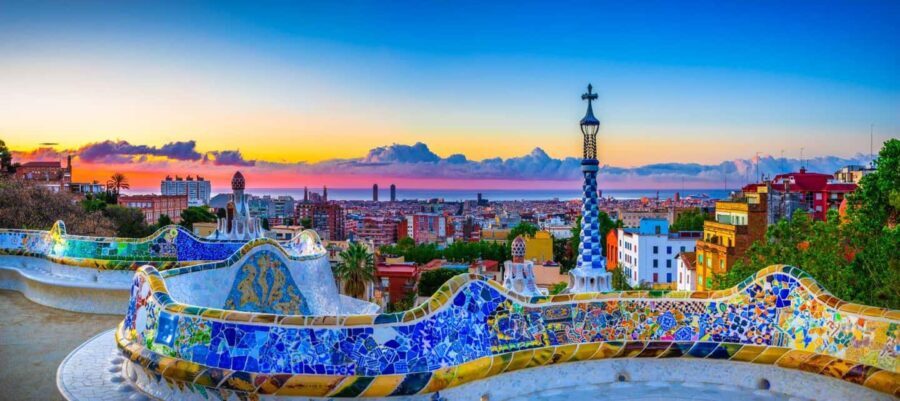 Barcelona by Heart Private Tour: Romantic Walk Through Time - What’s Included and How It Enhances Your Experience