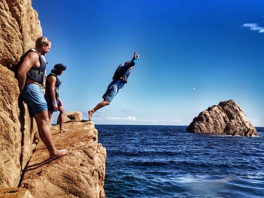 Barcelona: Costa Brava Tour with Kayak & Lagoon Snorkeling - What’s Included and What You Should Consider