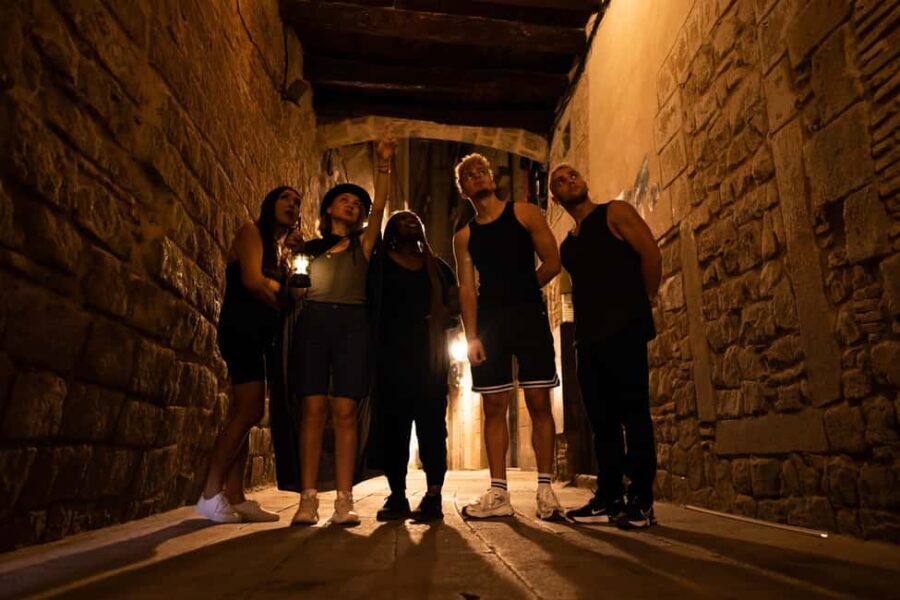 Barcelona: Gothic Quarter Tour Dark History & Ghosts Tour - What You’ll Experience on the Tour