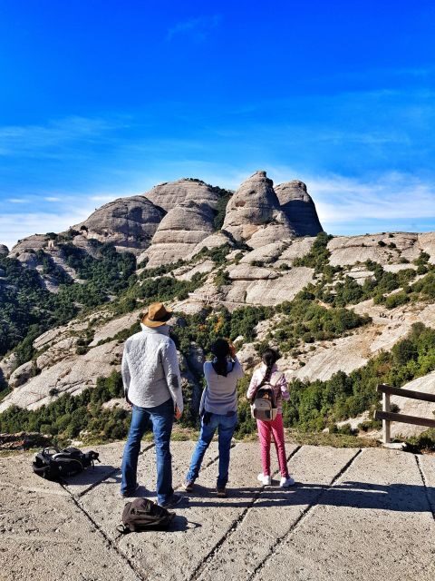 Barcelona: Montserrat Private Tour for Families and Friends - Authentic Experiences and Authenticity