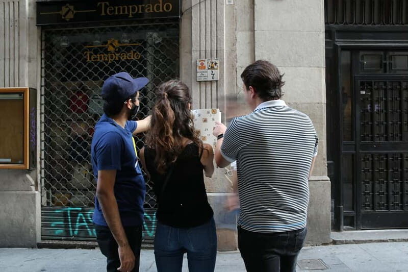 Barcelona: The Search for the Snake Stone City Treasure Hunt - Authentic Traveler Experiences