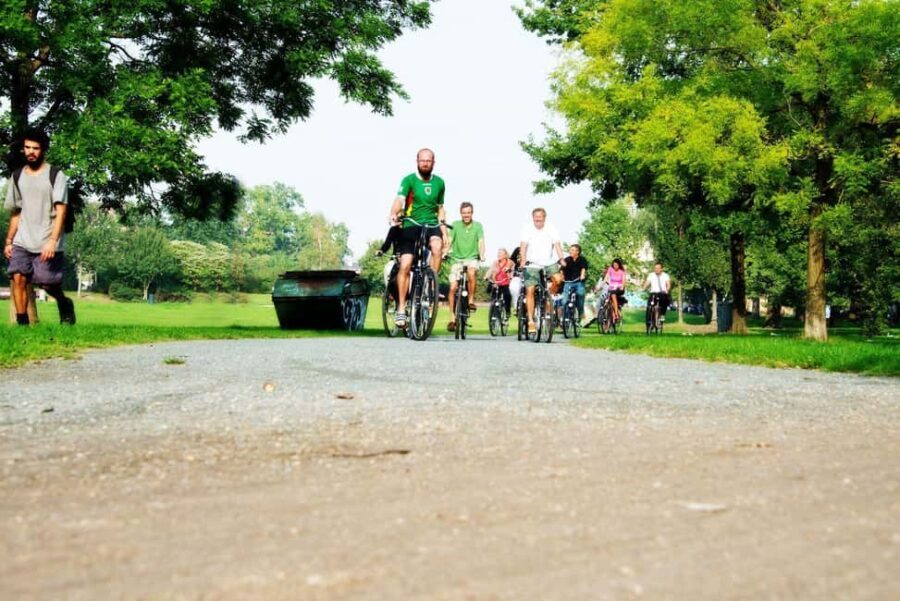 Berlin: Guided Bike Tour for School Groups - Breakdown of the Tour Options