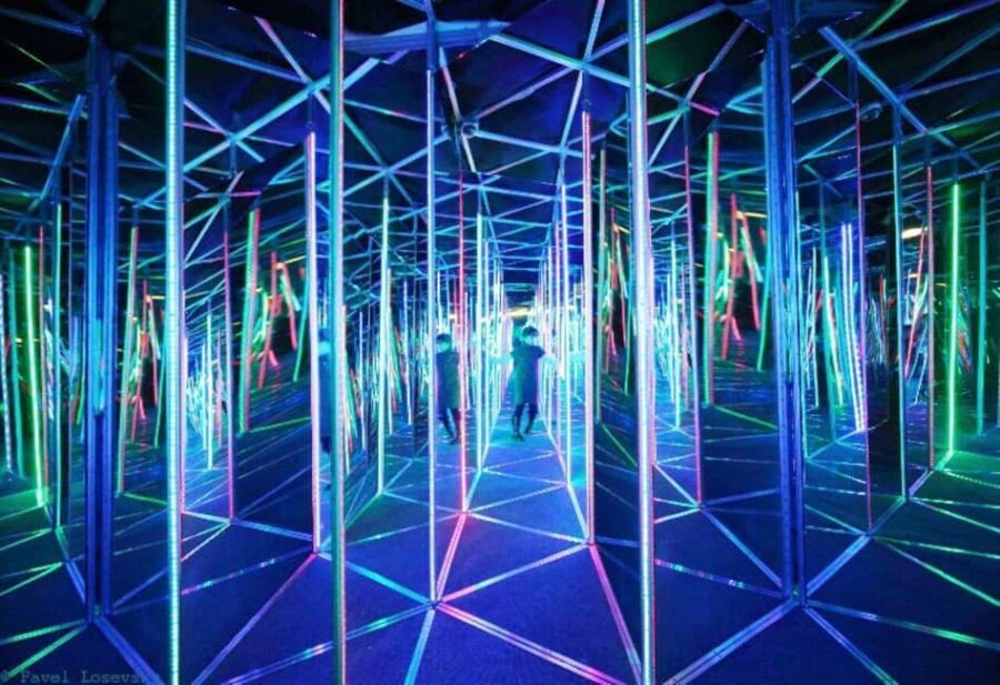 Berlin: Mirror Maze - Who Will Love the Berlin Mirror Maze?