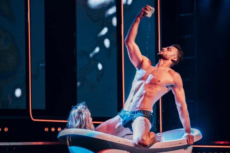 Berlin: SIXX PAXX Men´s Performing Arts Show - What You Can Expect from the Show