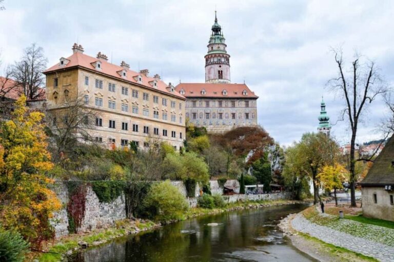 Best of Cesky Krumlov Walk Tour with a Professional Guide - What You’ll Love and What to Watch Out For