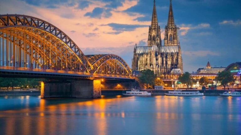 Best of Cologne: Private Walking Tour with a Local - The Experience of a Friendly Resident