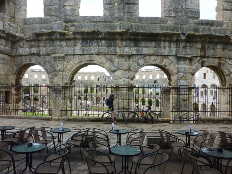 Best of Pula Private Walk Tour with a Professional Guide - A Walk through Ancient and Modern Pula: Itinerary Breakdown
